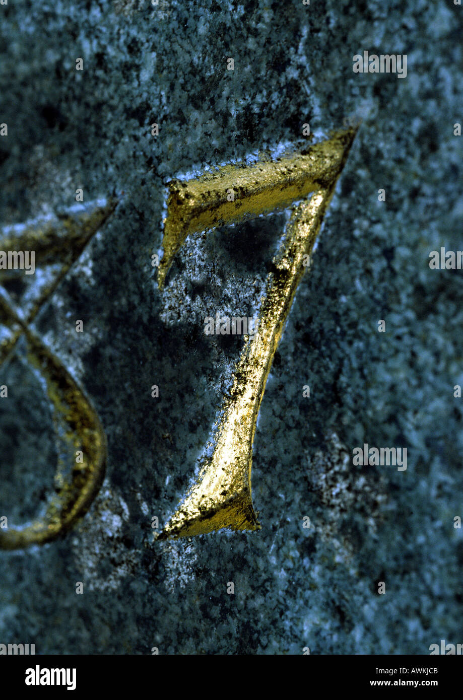 Flaking gold texture hi-res stock photography and images - Alamy