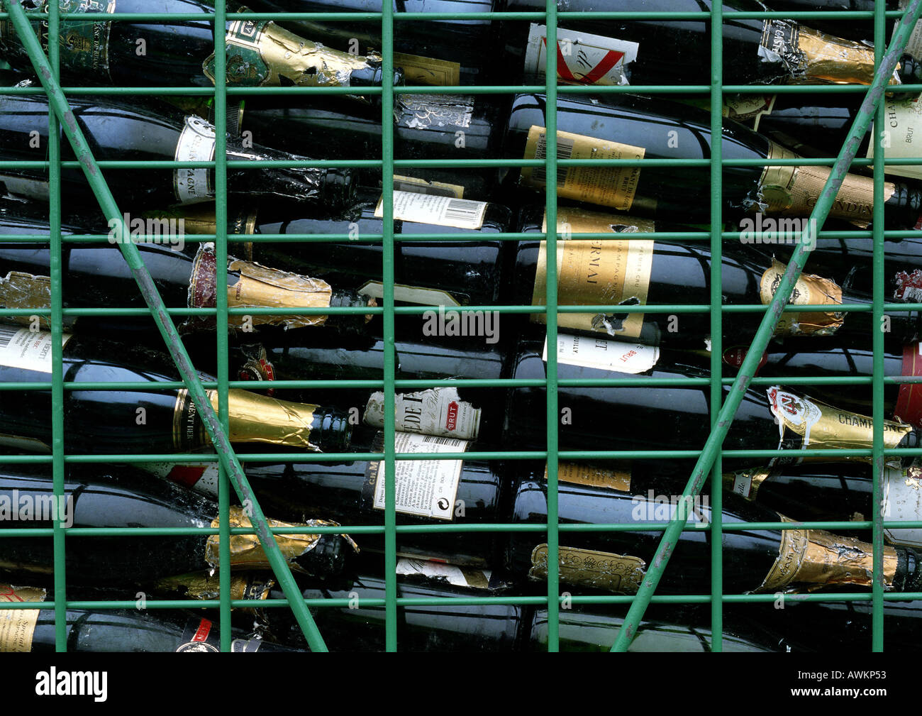 Rack of empty wine bottles, full frame Stock Photo - Alamy