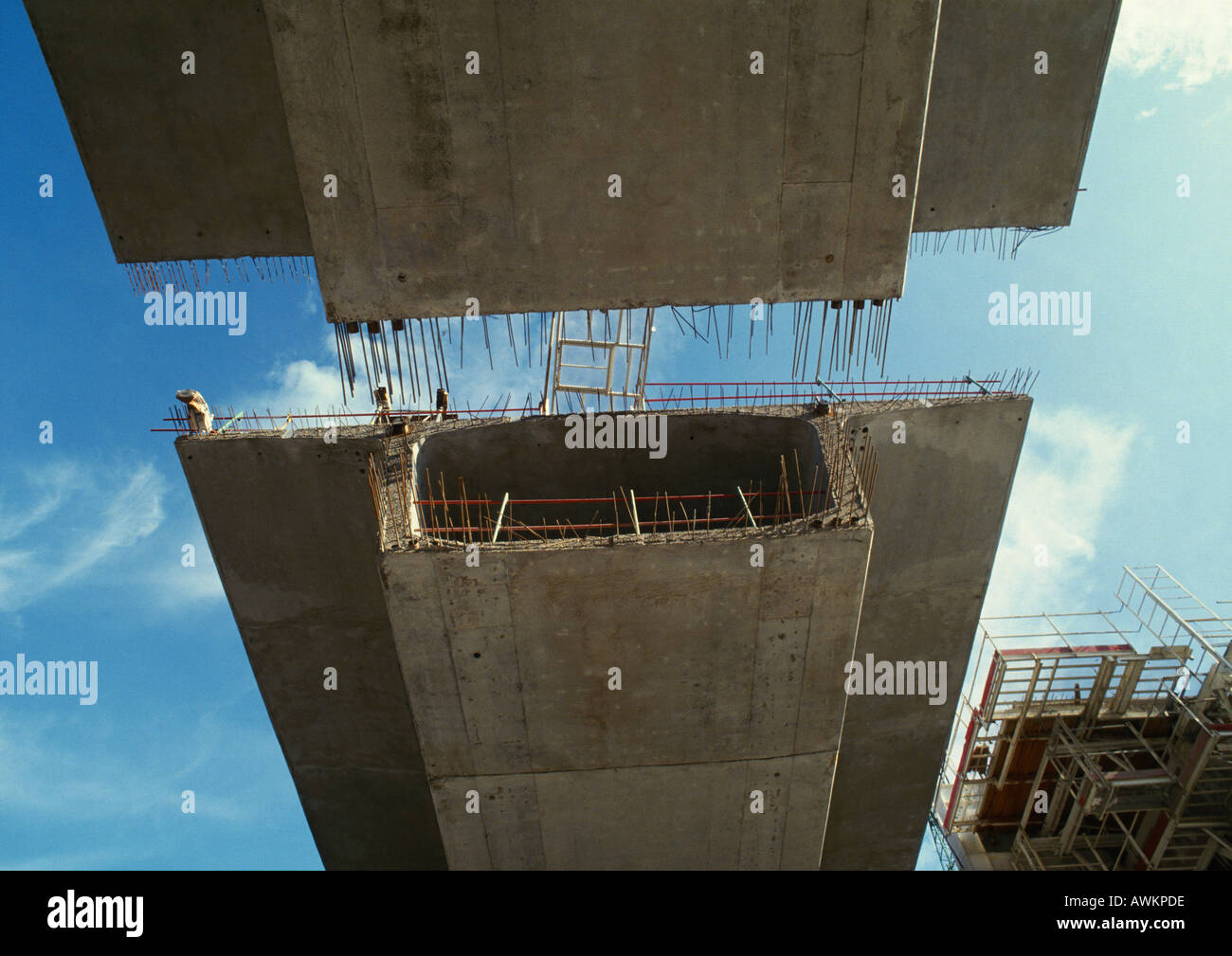 Bridge under construction, view from below Stock Photo - Alamy