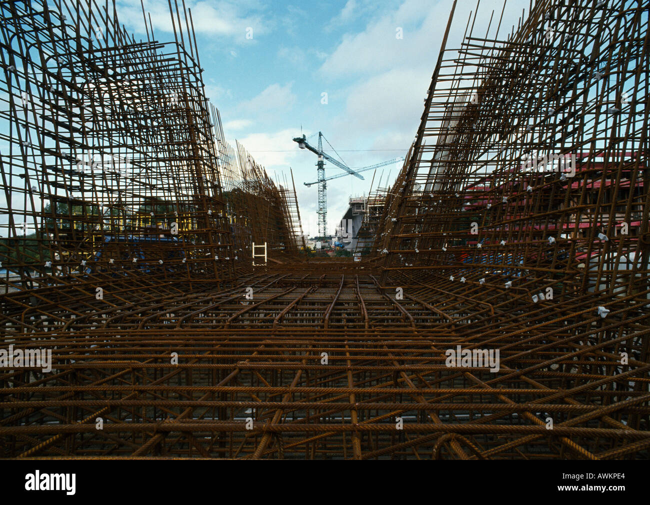 Steel frameworks hi-res stock photography and images - Alamy