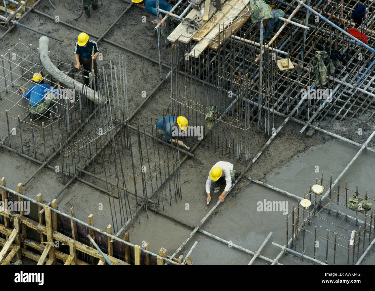 Frameworks constructions hi-res stock photography and images - Alamy