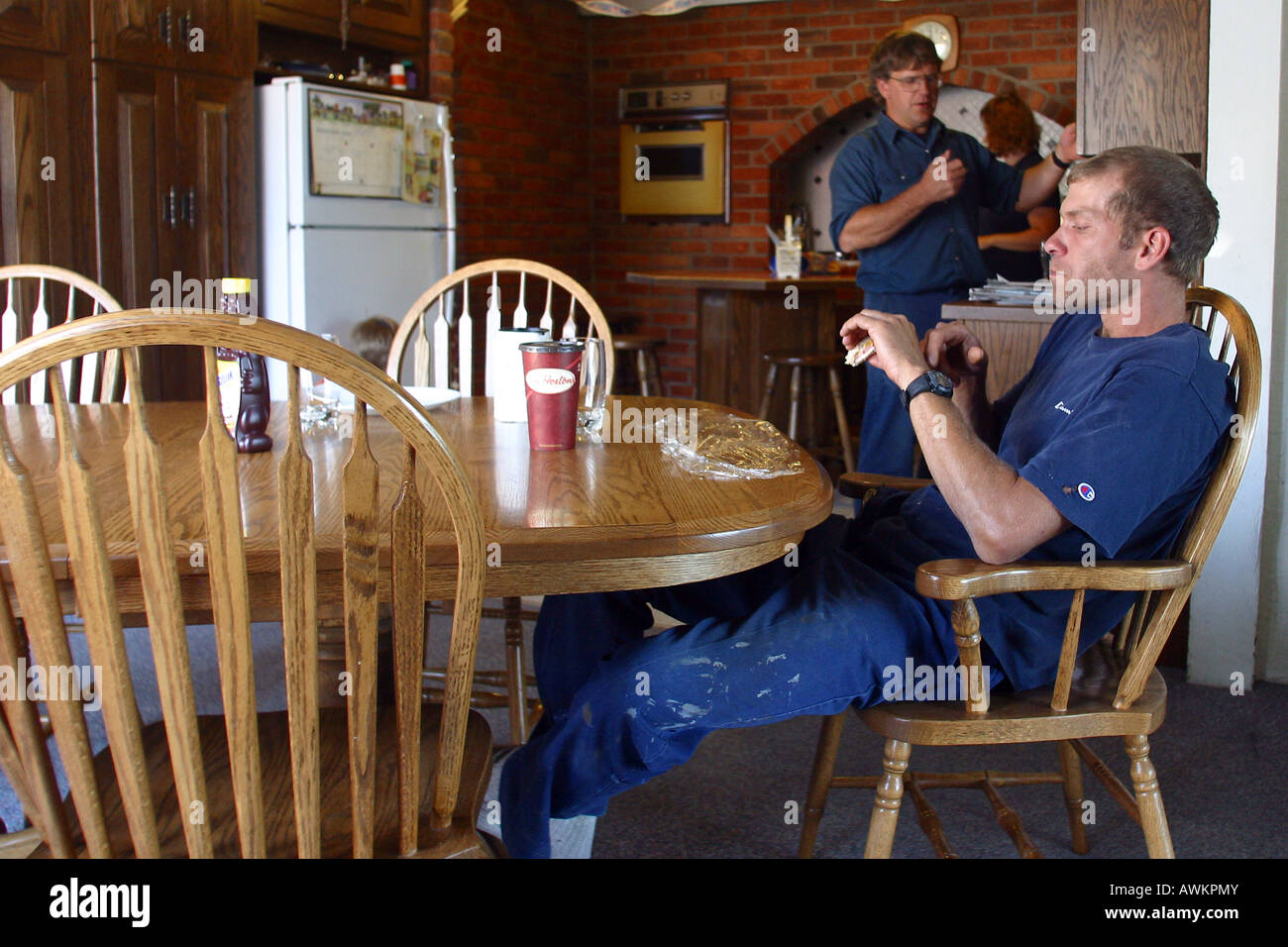 Farmers lunch break hi-res stock photography and images - Alamy