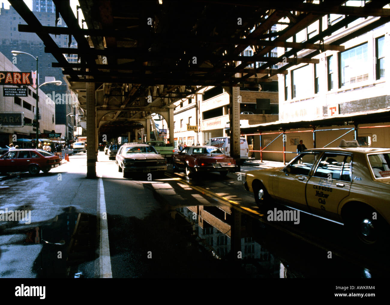 Chicago elevated railway hi-res stock photography and images - Alamy