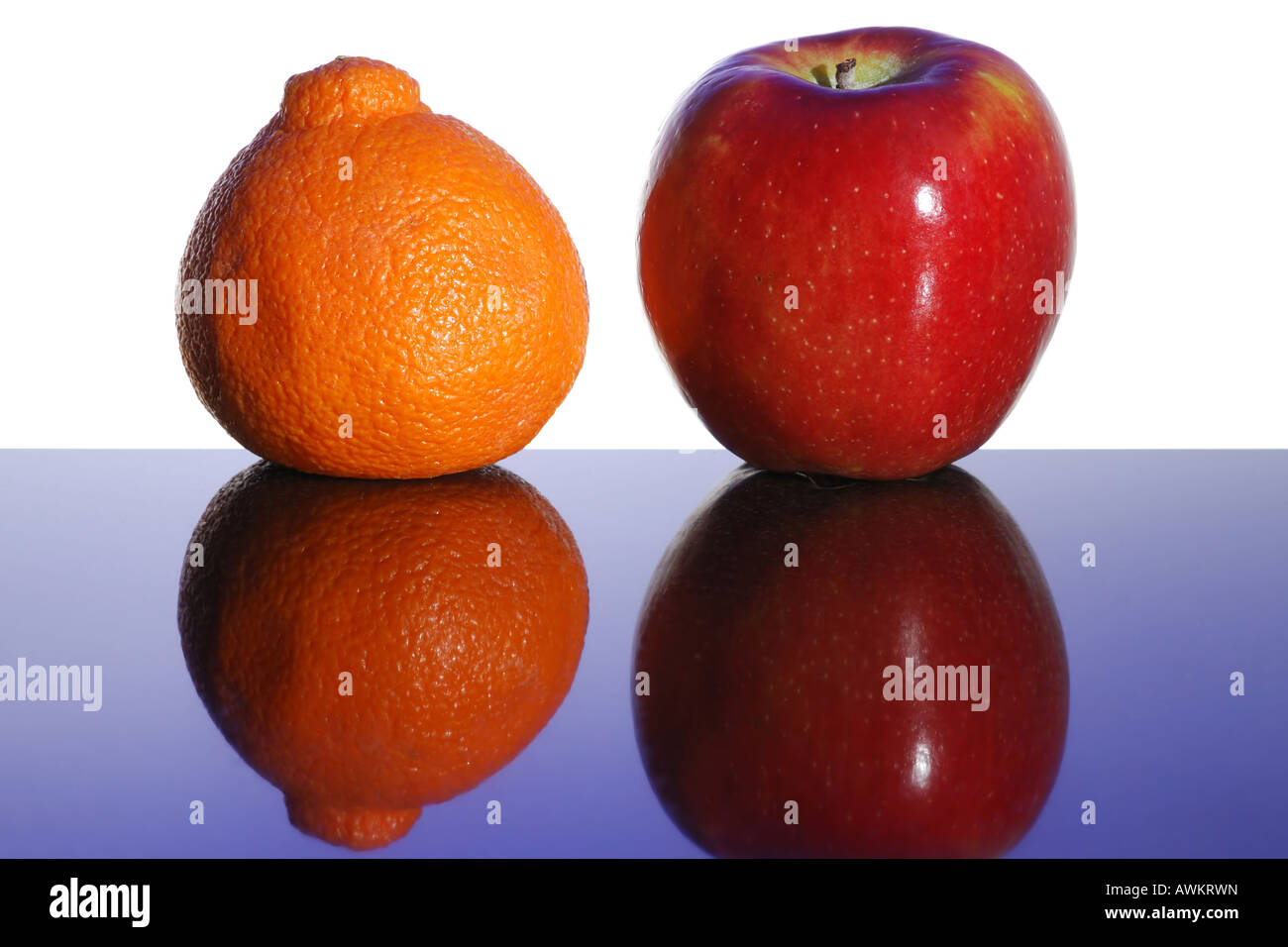 Orange and Apple Stock Photo - Alamy