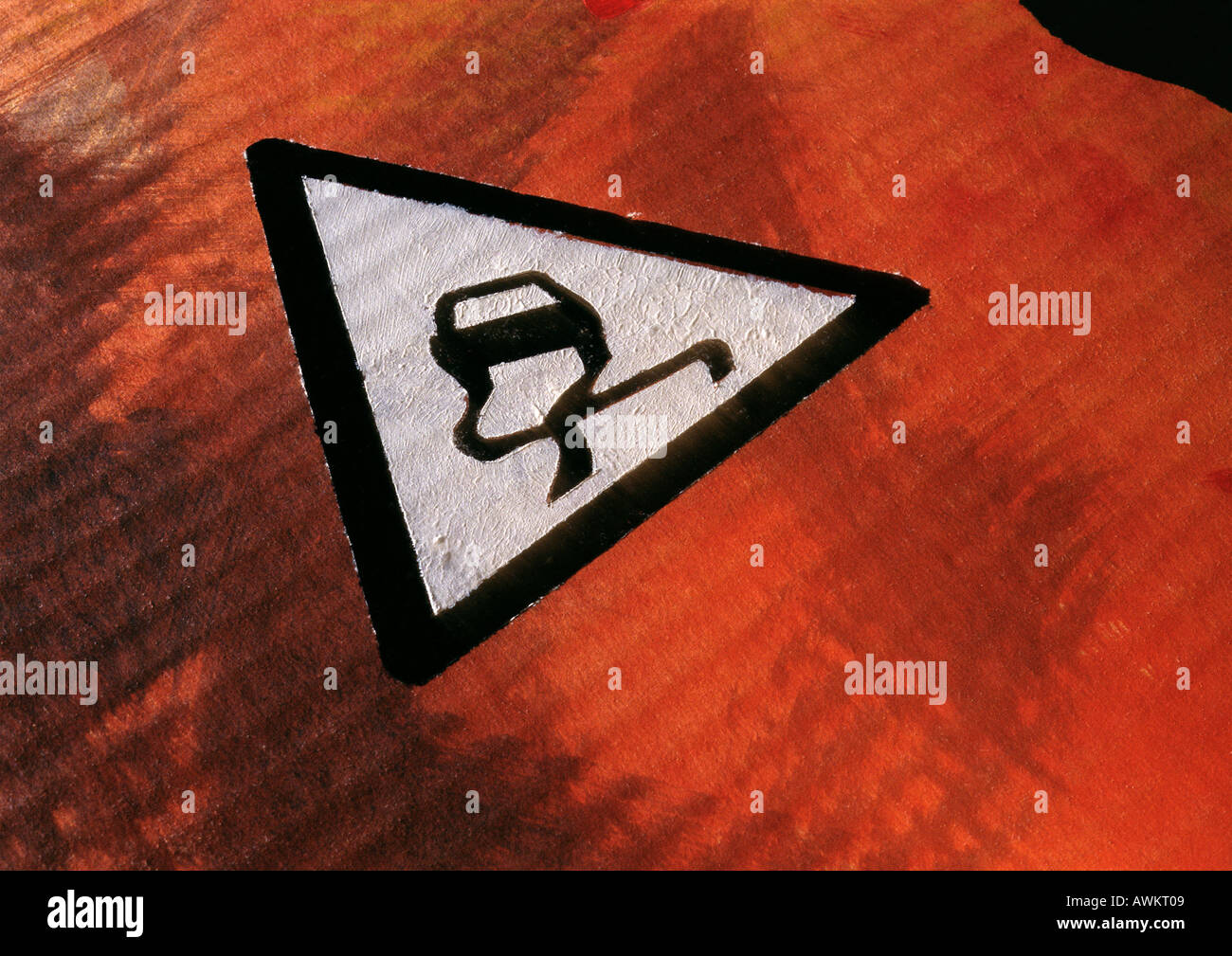 Slippery road sign, close-up Stock Photo - Alamy