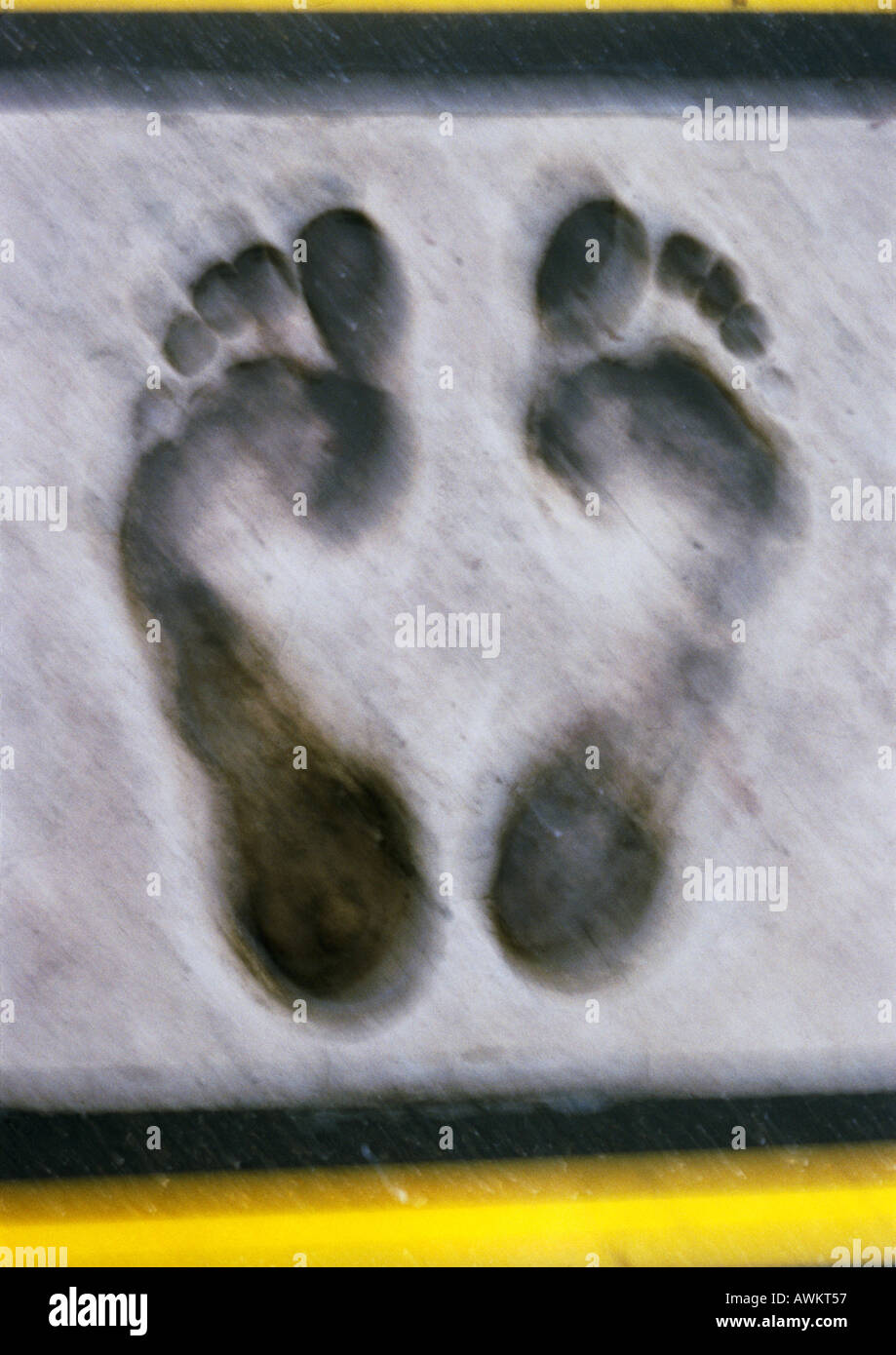 Blurred foot prints hi-res stock photography and images - Alamy