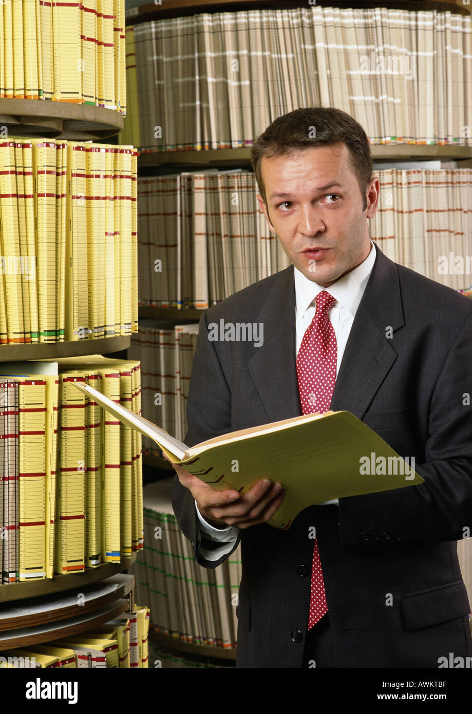 Real time shelves hi-res stock photography and images - Alamy