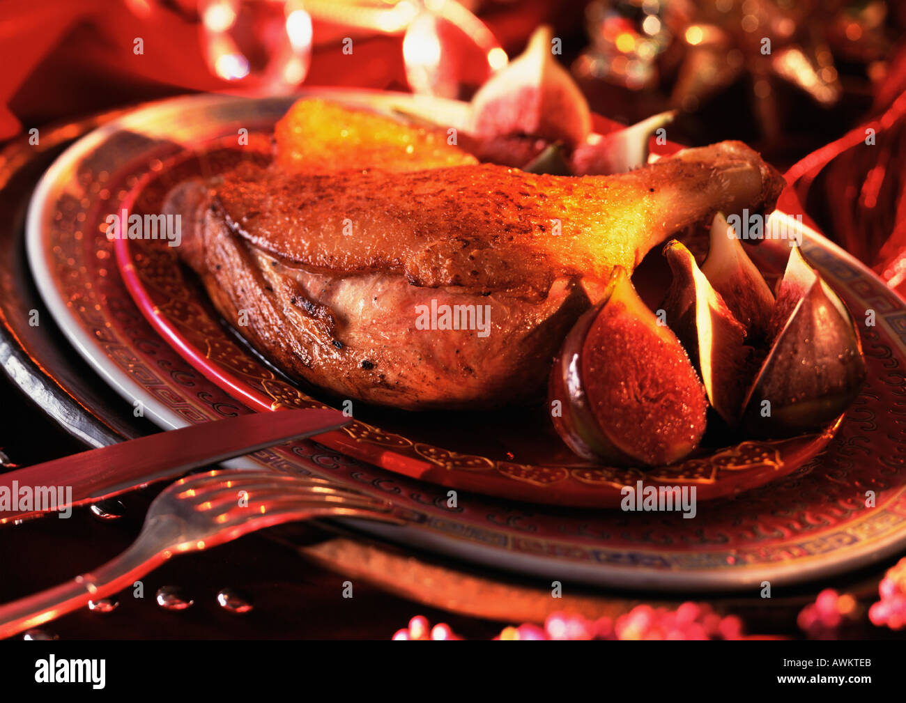 Duck with figs hi-res stock photography and images - Alamy