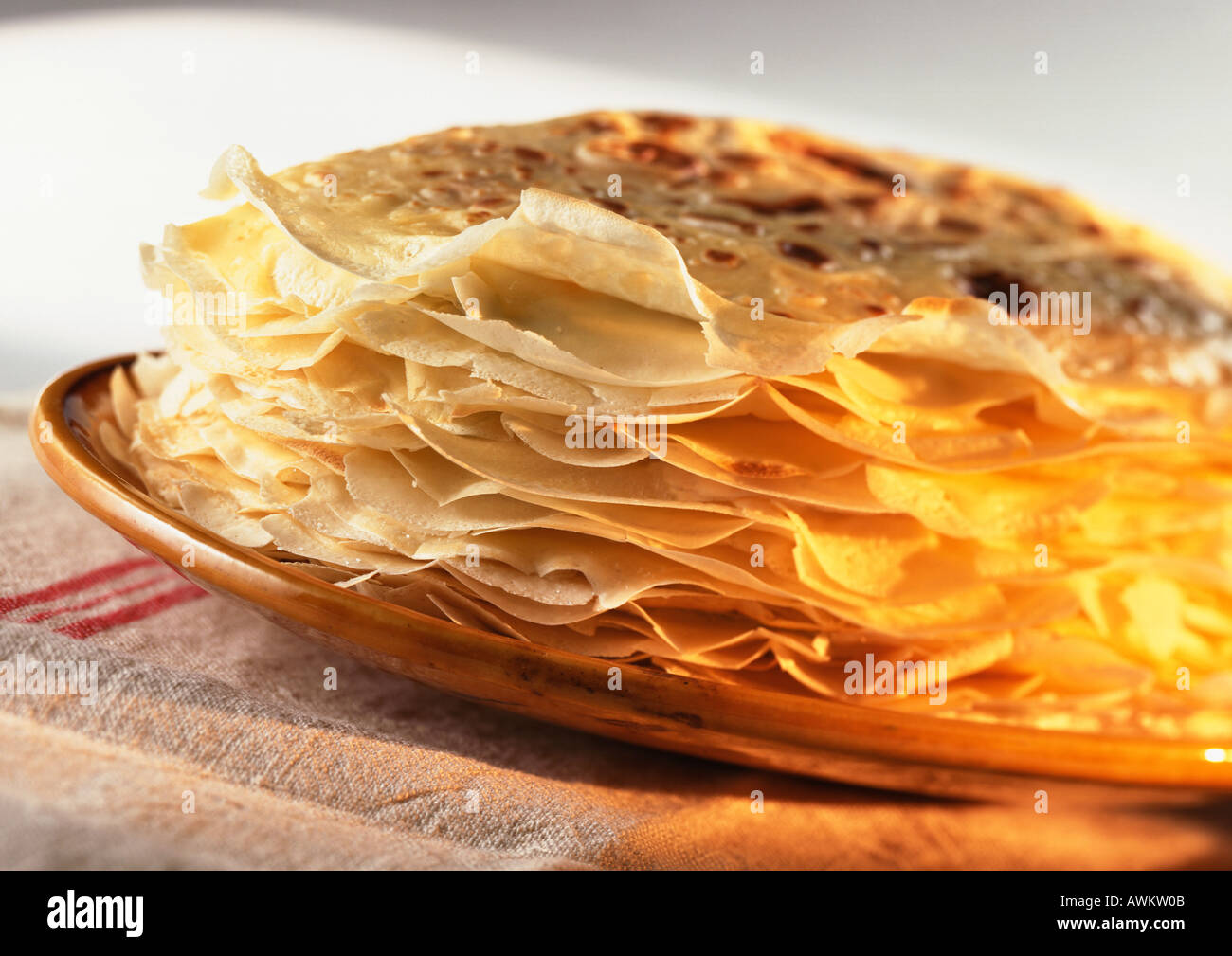 Crepe images hi-res stock photography and images - Alamy