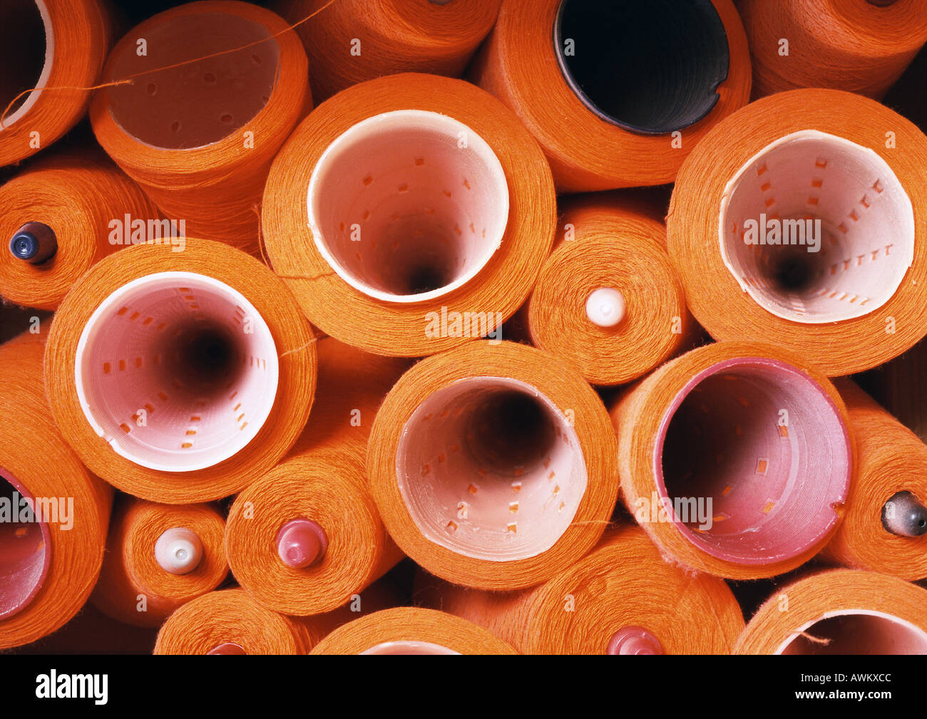 Spool for storing thread hi-res stock photography and images - Alamy