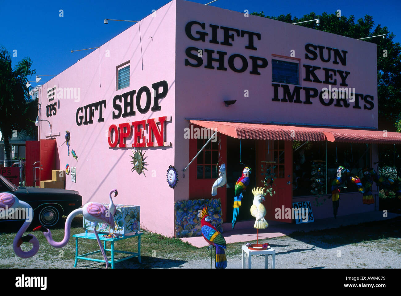 Facade of souvenir shop, Florida Keys, Florida, USA Stock Photo - Alamy