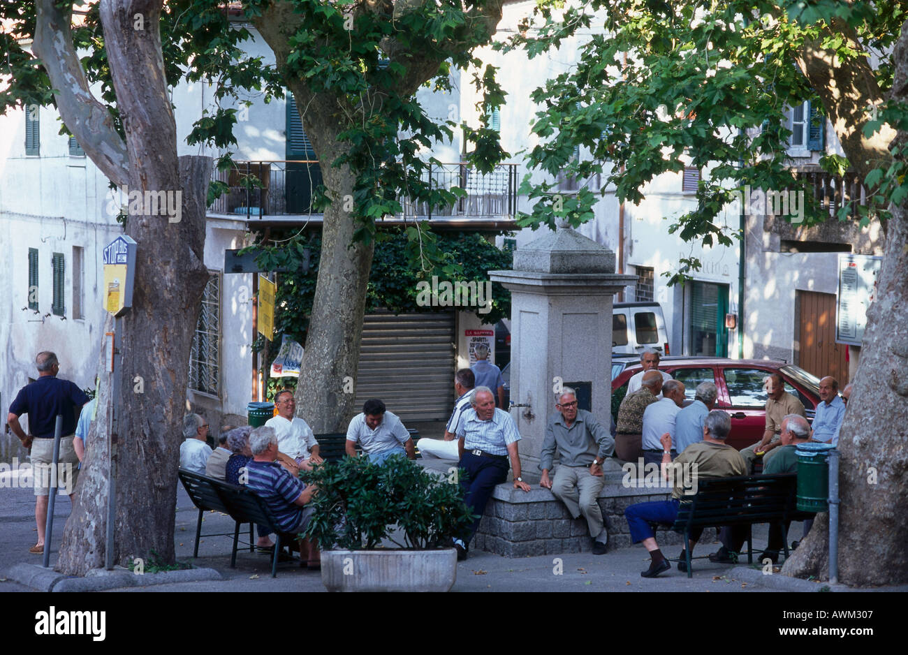 Old men in village square hi-res stock photography and images - Alamy