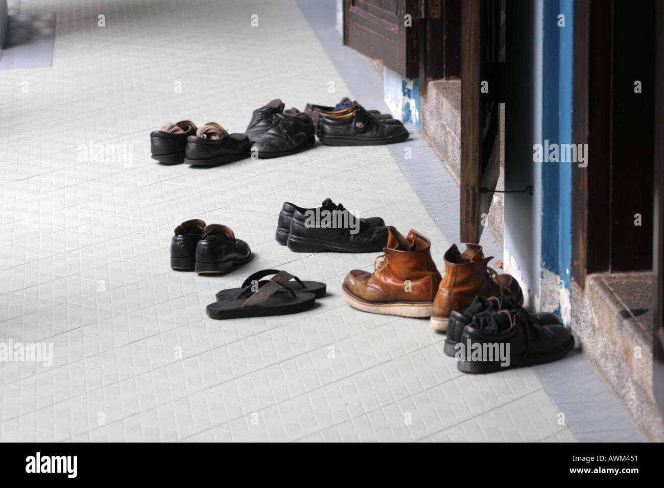 Muslim mosque shoes hi-res stock photography and images - Alamy