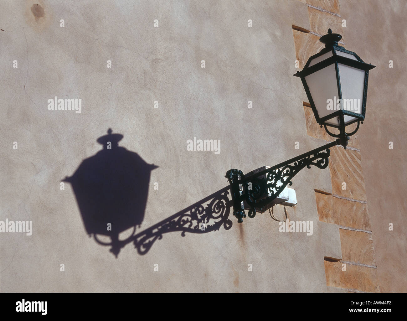Wall mounted lantern hi-res stock photography and images - Alamy