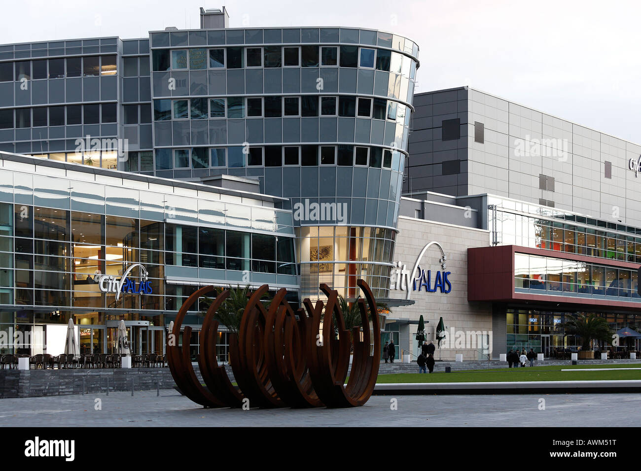 Henry square hi-res stock photography and images - Alamy