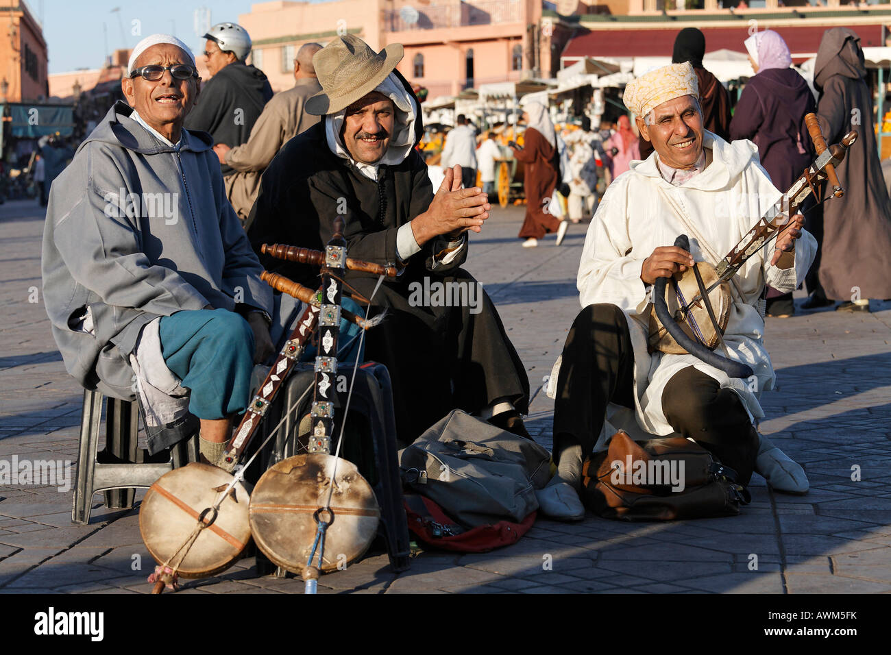 Berber musical instrument hi-res stock photography and images - Alamy