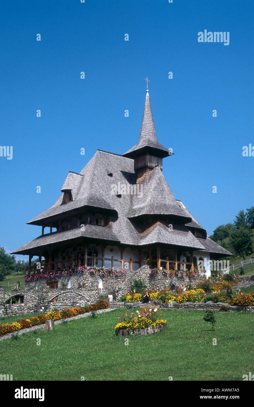 Traditional wood church Stock Photo - Alamy