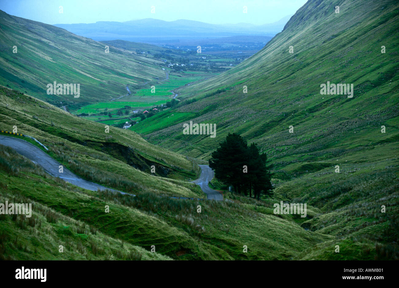 Glengesh pass hi-res stock photography and images - Alamy