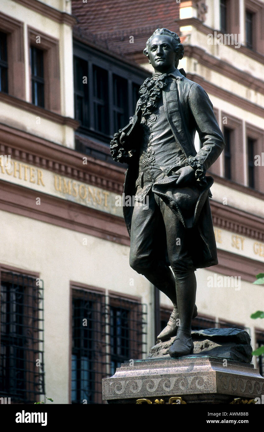 Goethe monuments hi-res stock photography and images - Alamy