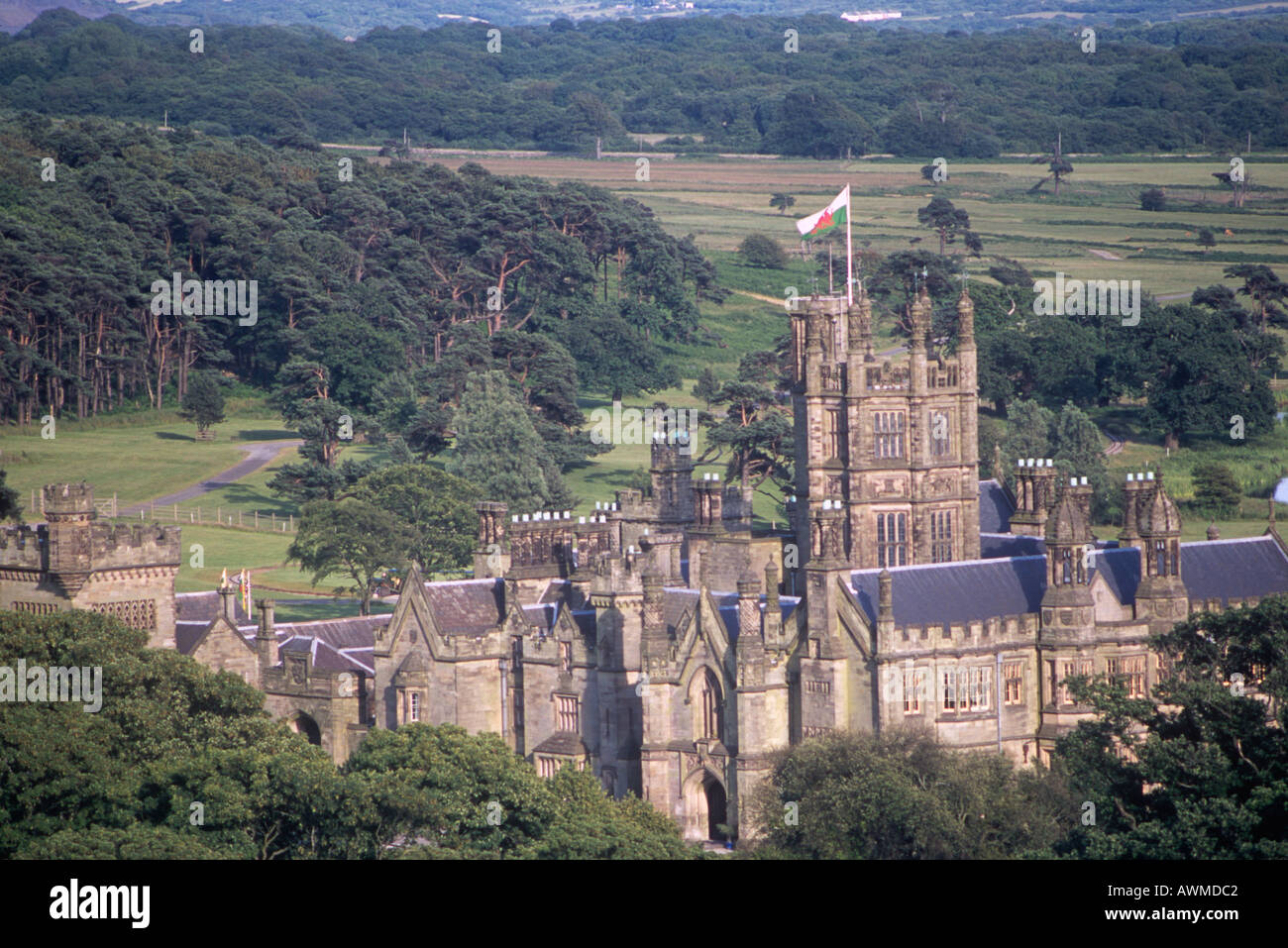 Castle park neath south wales hi-res stock photography and images - Alamy