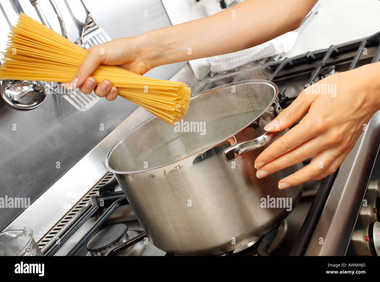 Spaghetti rods hi-res stock photography and images - Alamy