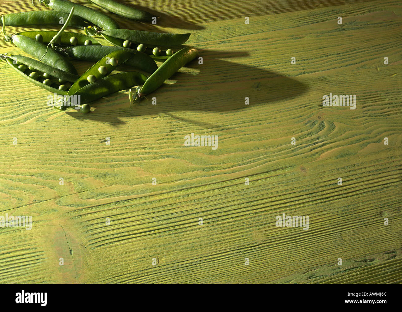 Pod without peas hi-res stock photography and images - Alamy