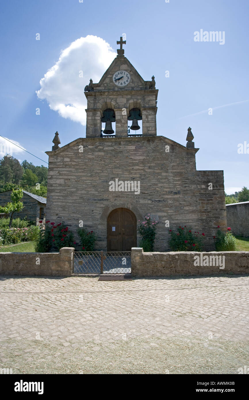 Communal clock hi-res stock photography and images - Alamy