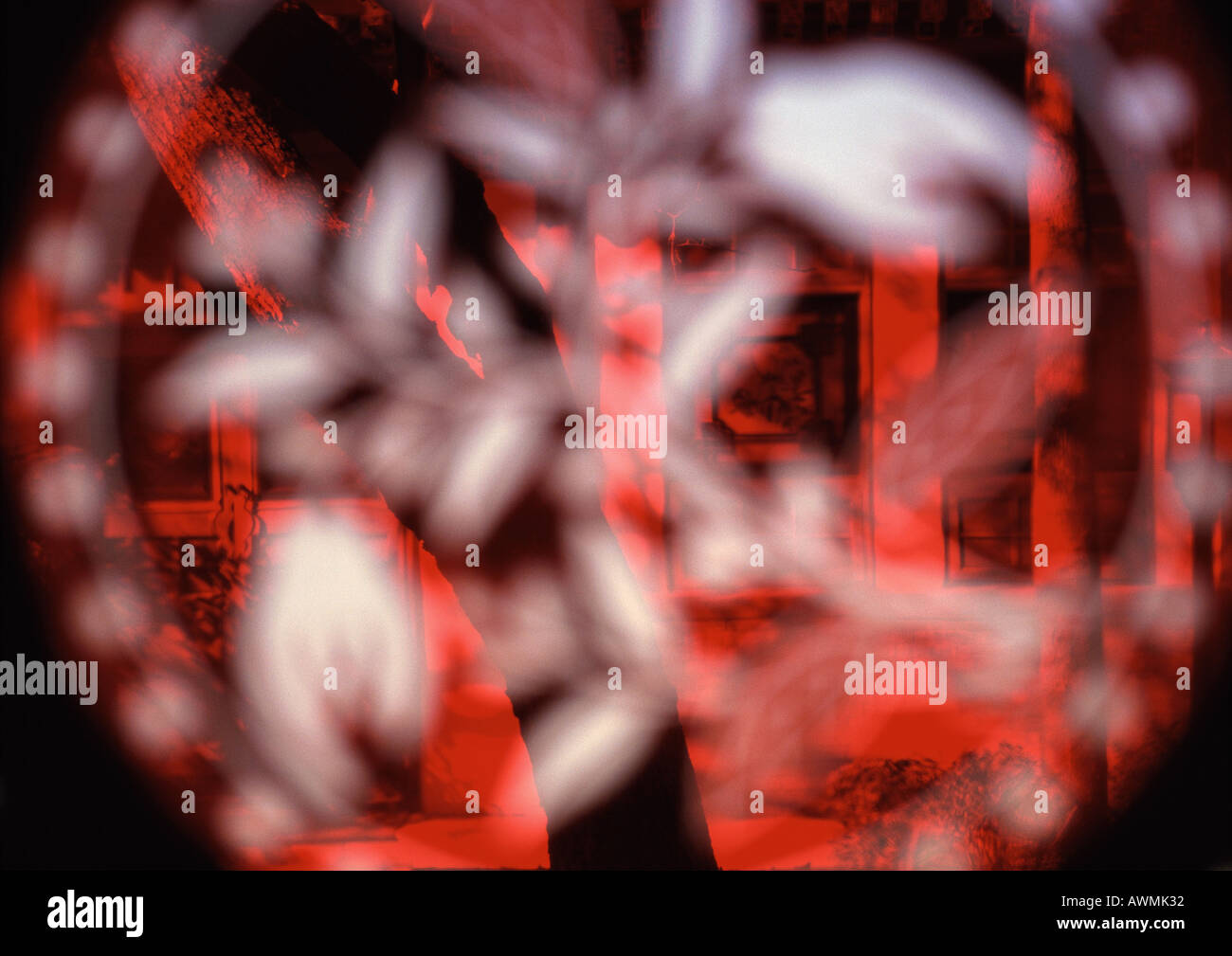 Chinese stained glass window hi-res stock photography and images - Alamy