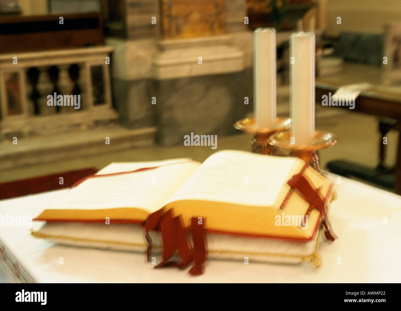 Bible on altar in church Stock Photo - Alamy