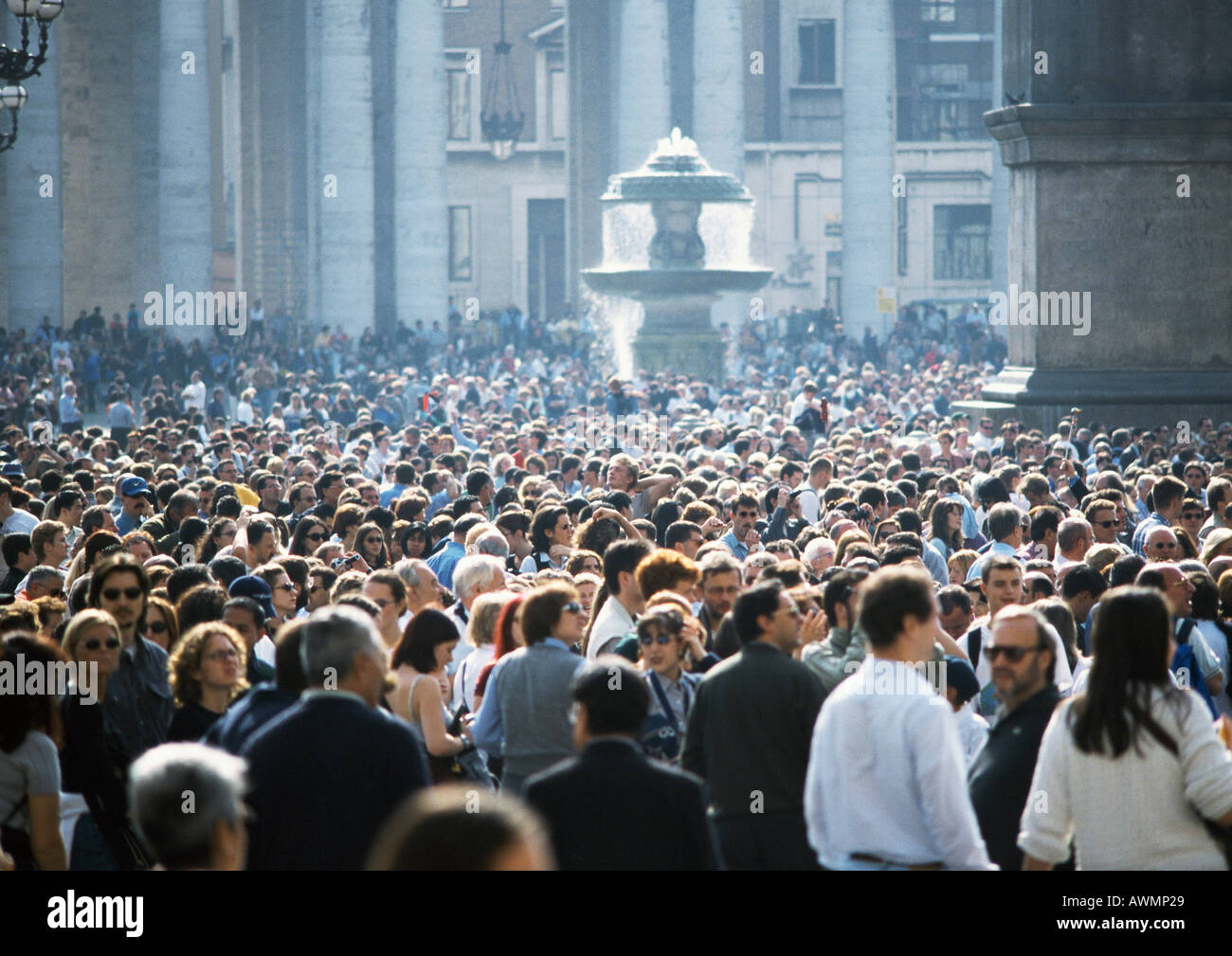 Italy, Rome, crowd in St. Peter's Square, high angle view, blurred ...
