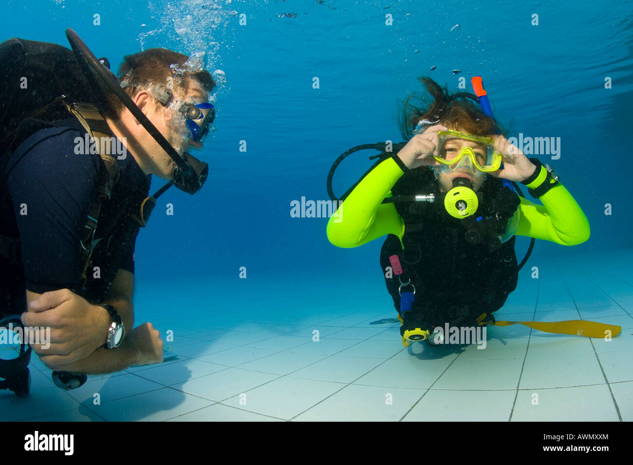 Learning snorkelling hi-res stock photography and images - Alamy