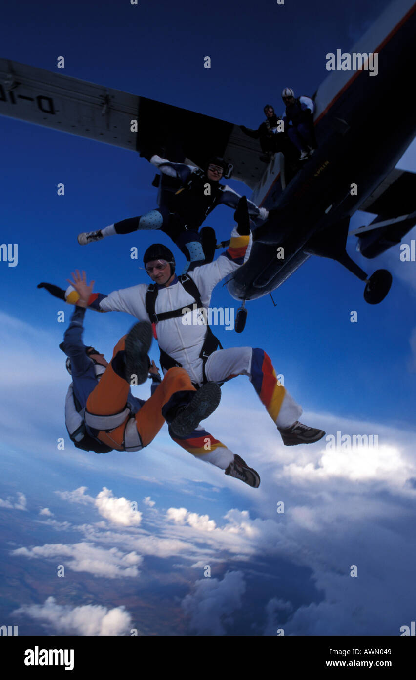 Jumping out of plane hi-res stock photography and images - Alamy