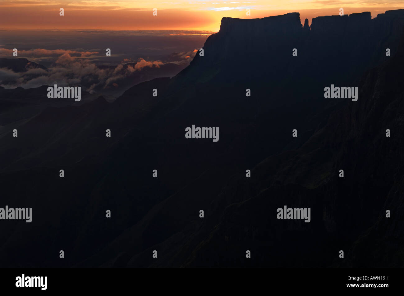 Eastern Buttress, Devil's Tooth, and Inner Tower at sunrise ...