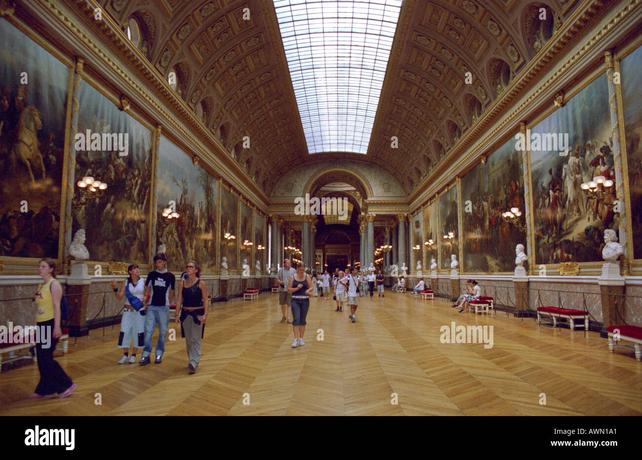 Versailles palace interior hi-res stock photography and images - Alamy