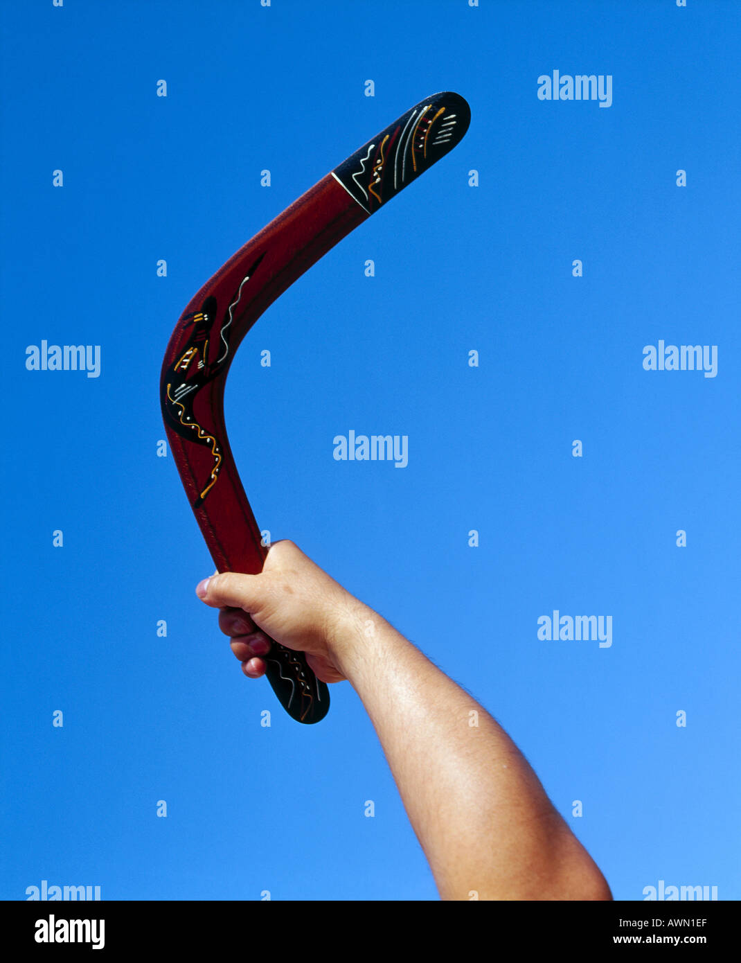 Hand holding boomerang hi-res stock photography and images - Alamy