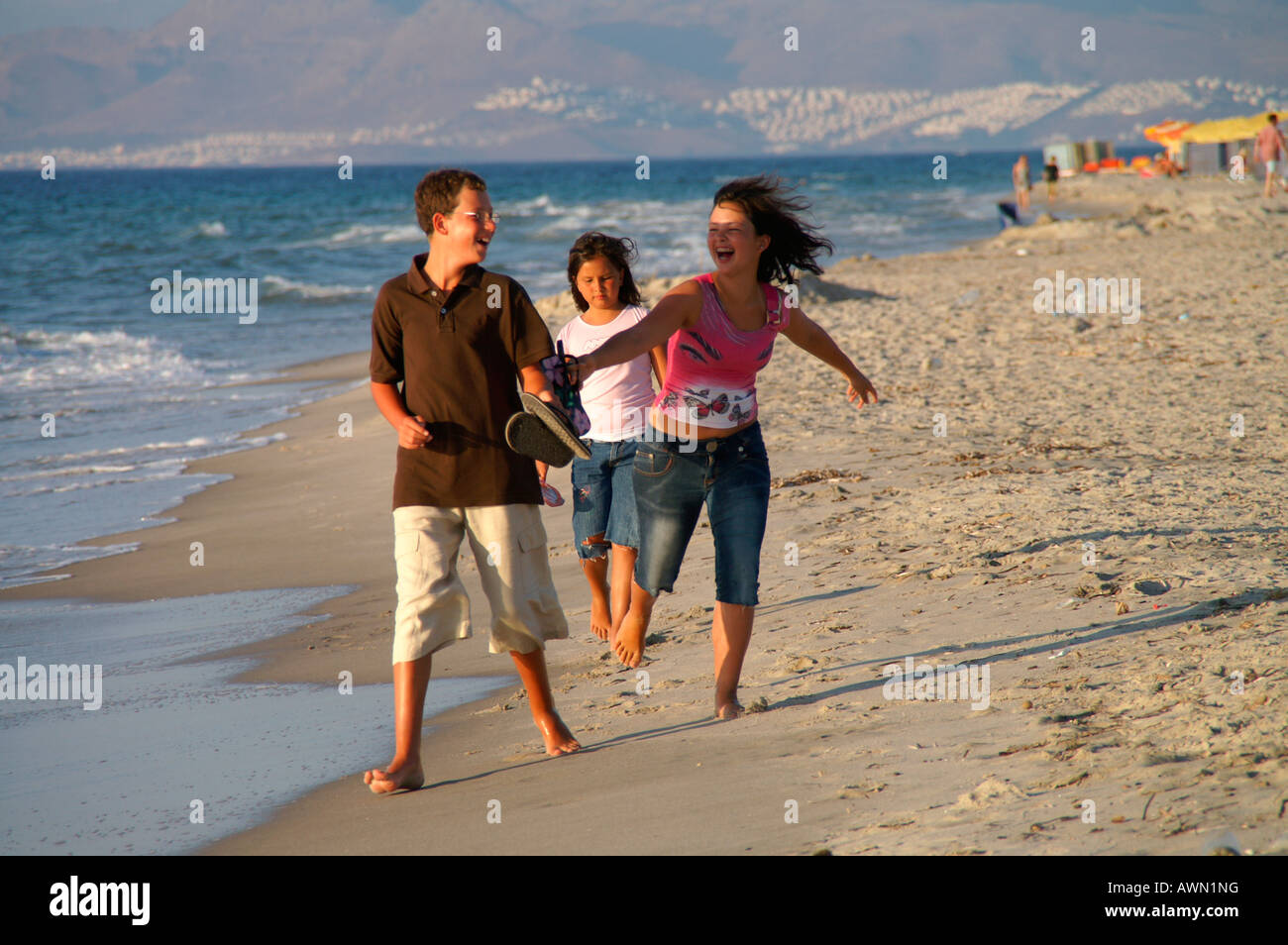 Kinder griechenland hi-res stock photography and images - Alamy