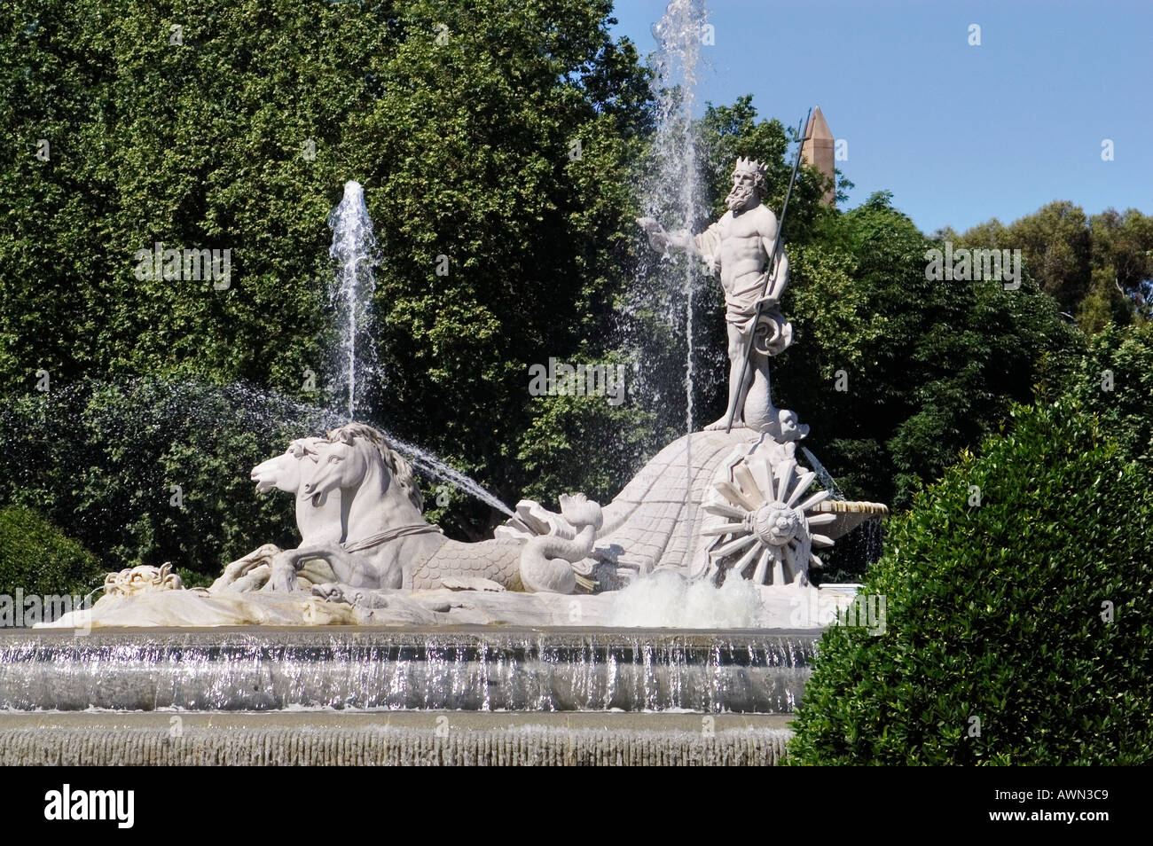 Neptuno de color hi-res stock photography and images - Alamy