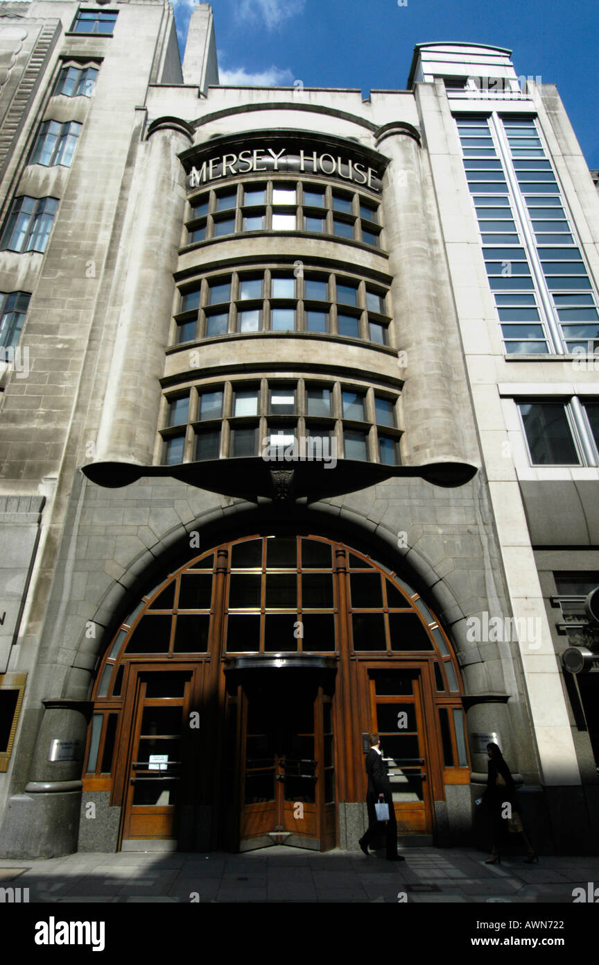 Goldman sachs london building hi-res stock photography and images - Alamy