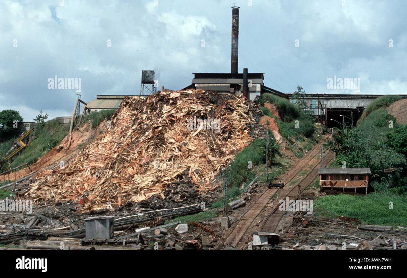 River paper mill hi-res stock photography and images - Alamy