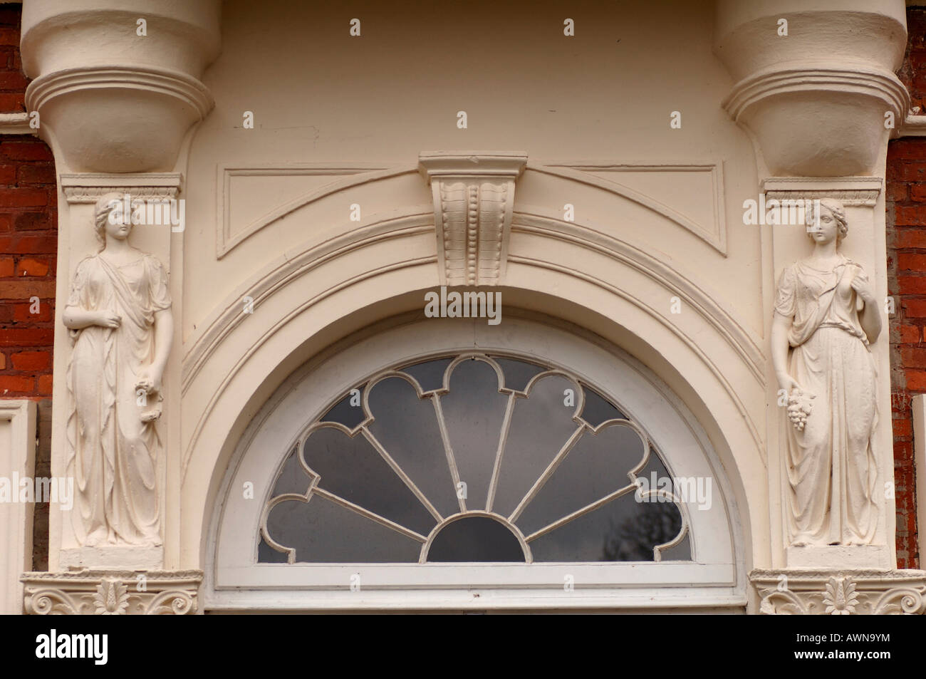 Deutsche neo renaissance architektur hi-res stock photography and ...