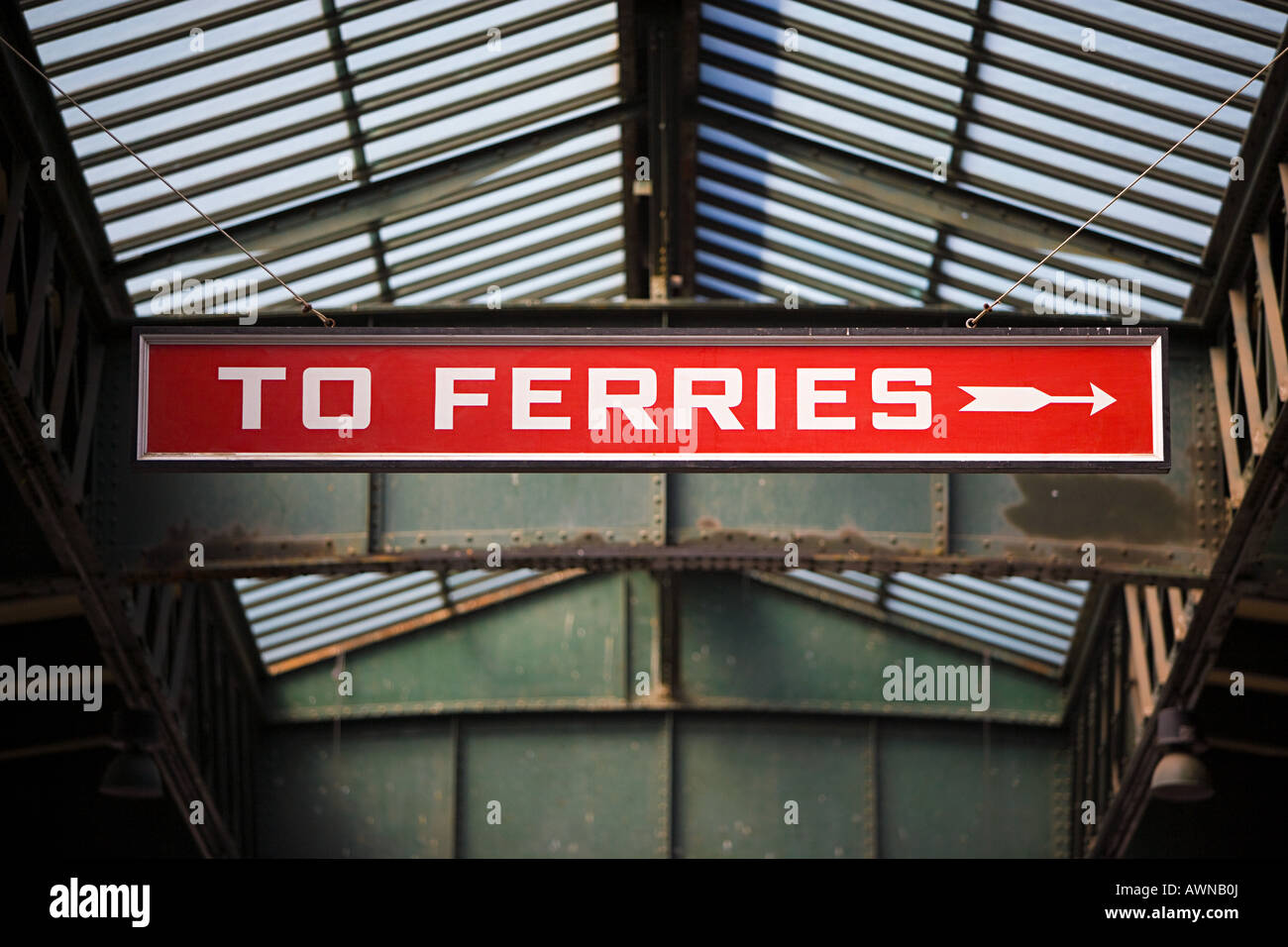 Ferries sign hi-res stock photography and images - Alamy