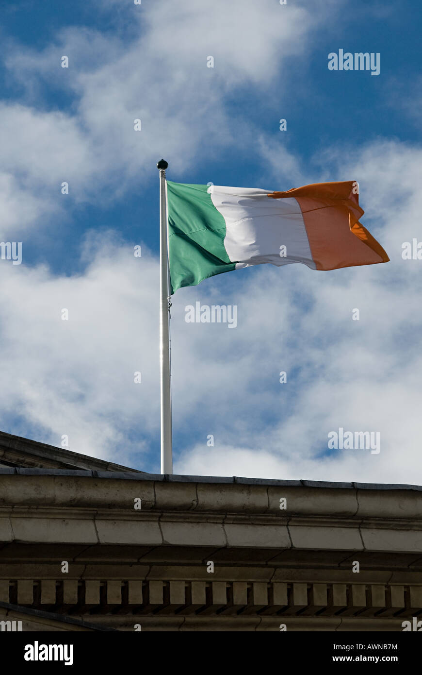 Irish flag hi-res stock photography and images - Alamy