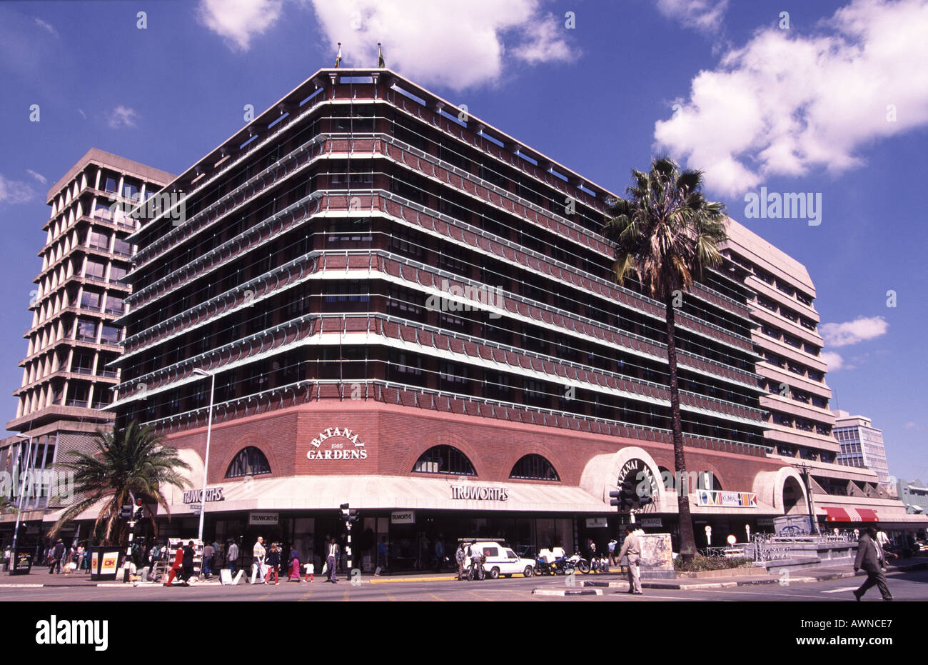 Harare zimbabwe city street hi-res stock photography and images - Alamy