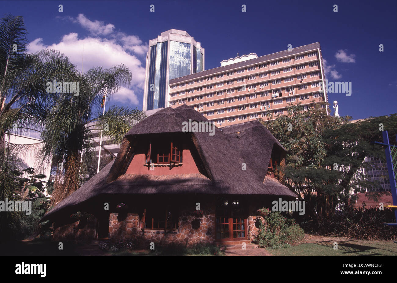 Harare streets hi-res stock photography and images - Alamy