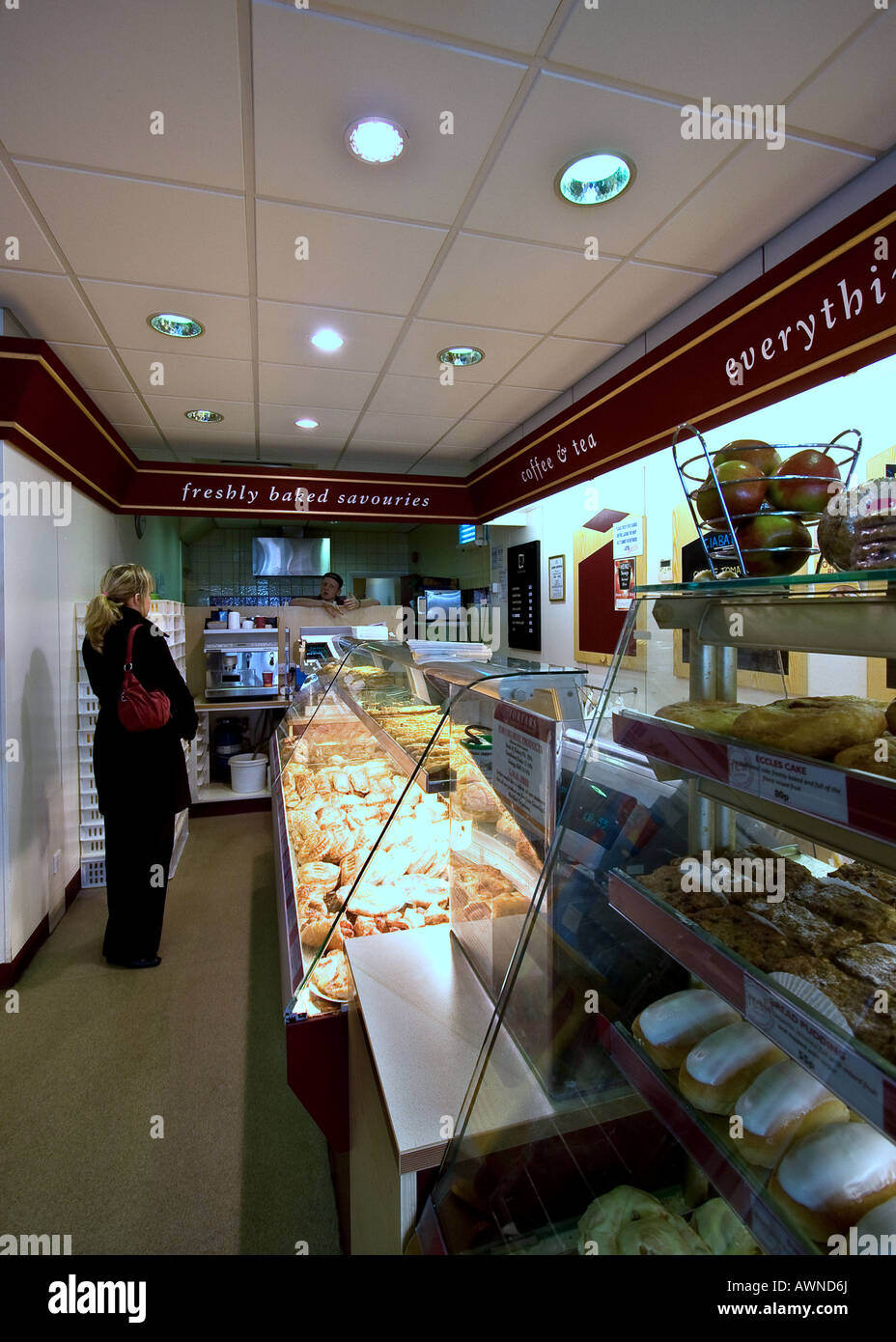 interior of british bakery and cake shop Stock Photo - Alamy