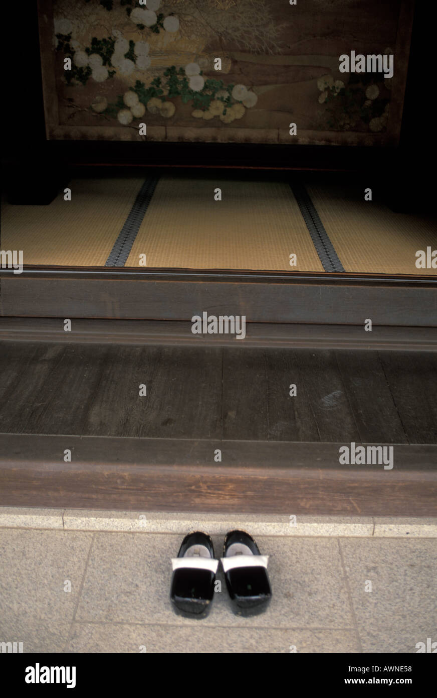 Kyoto bamboo restaurant hi-res stock photography and images - Alamy