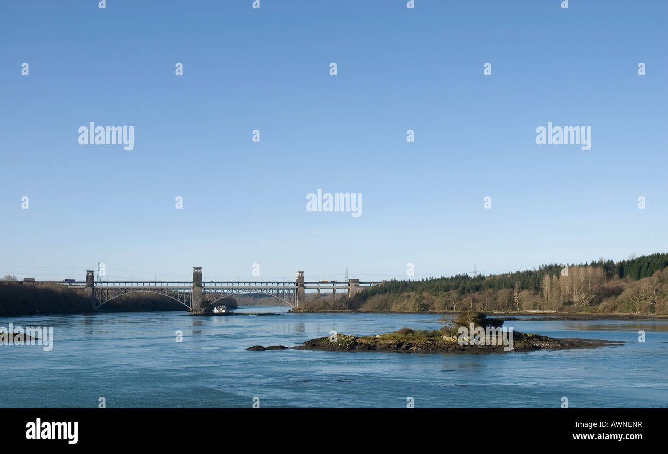 Britannia Bridge Menai Strait Anglesey North Wales Stock Photo - Alamy