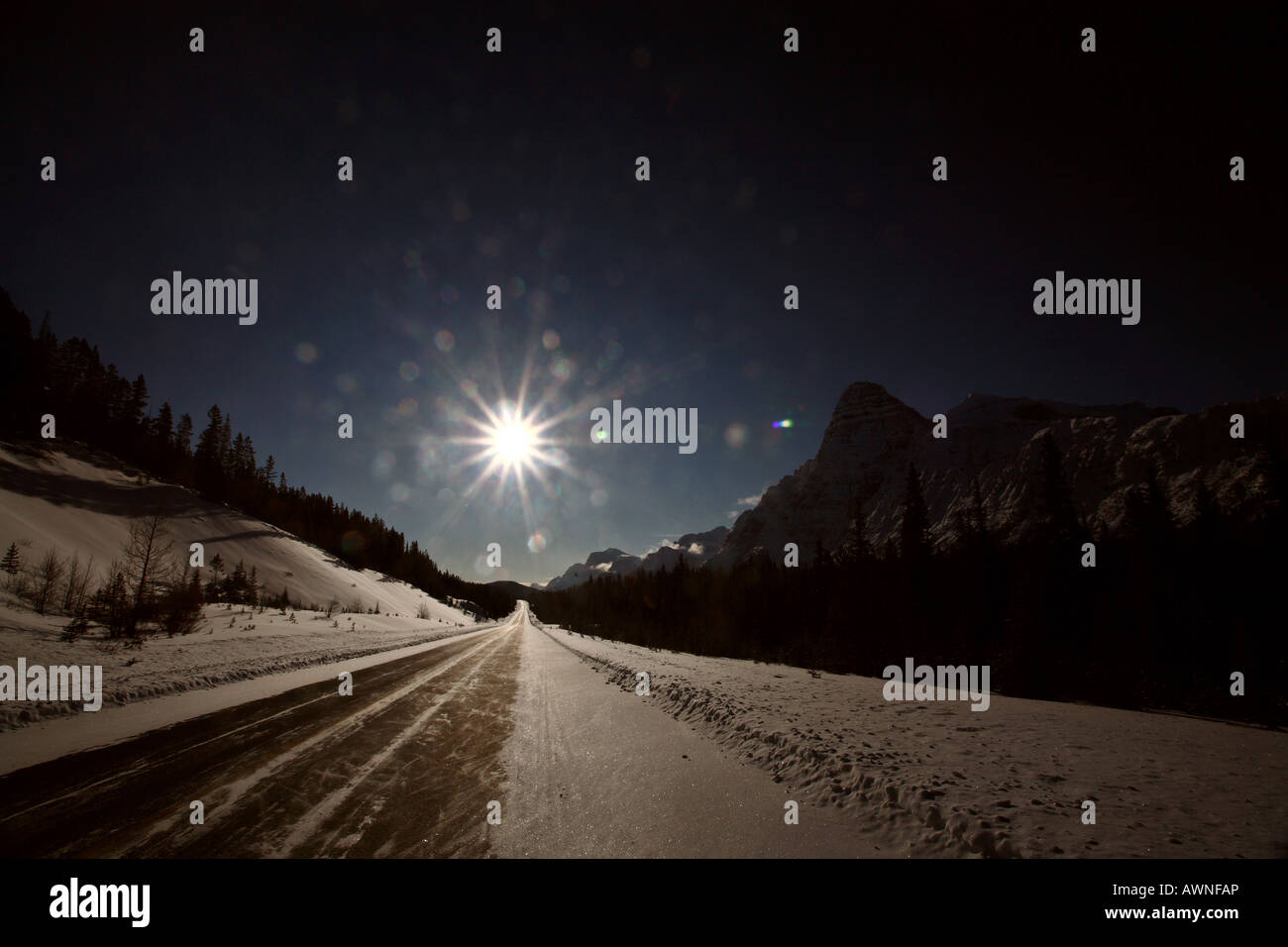 Sun glare north america not water hi-res stock photography and images ...