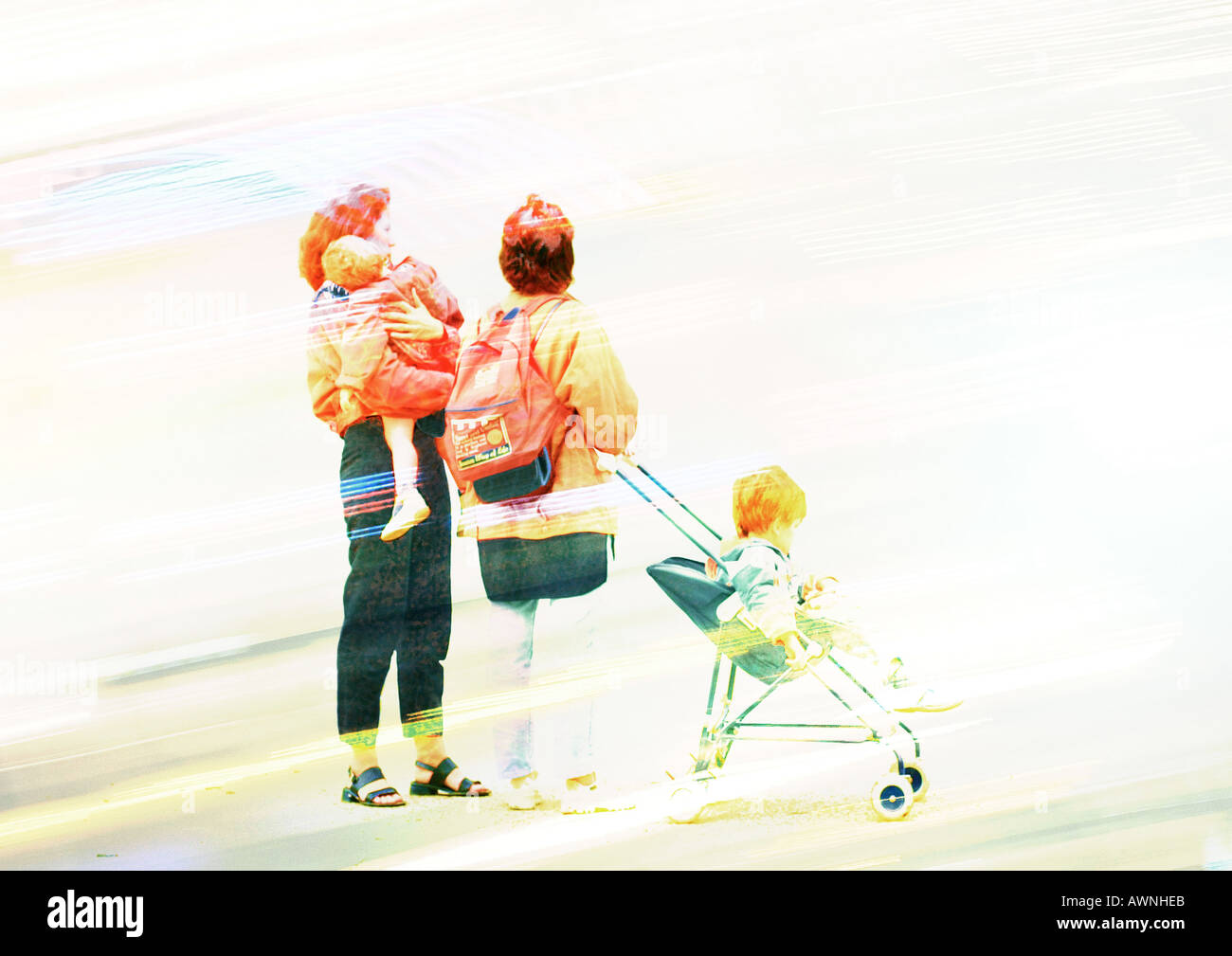 Woman faint outside hi-res stock photography and images - Alamy