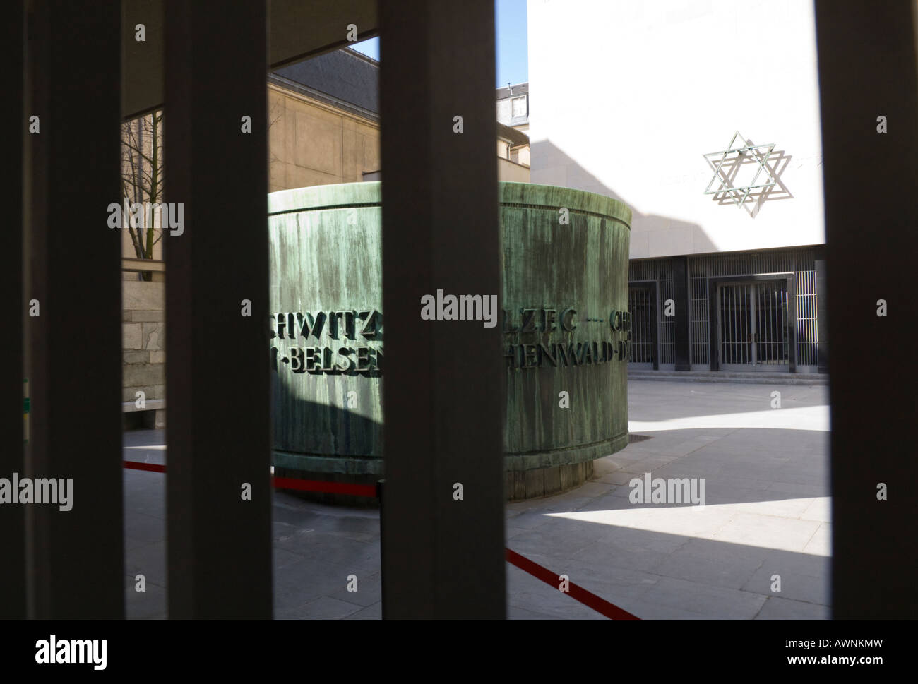 France Paris 4 Rue Geoffroy L Asnier Shoah Memorial View Through Closed